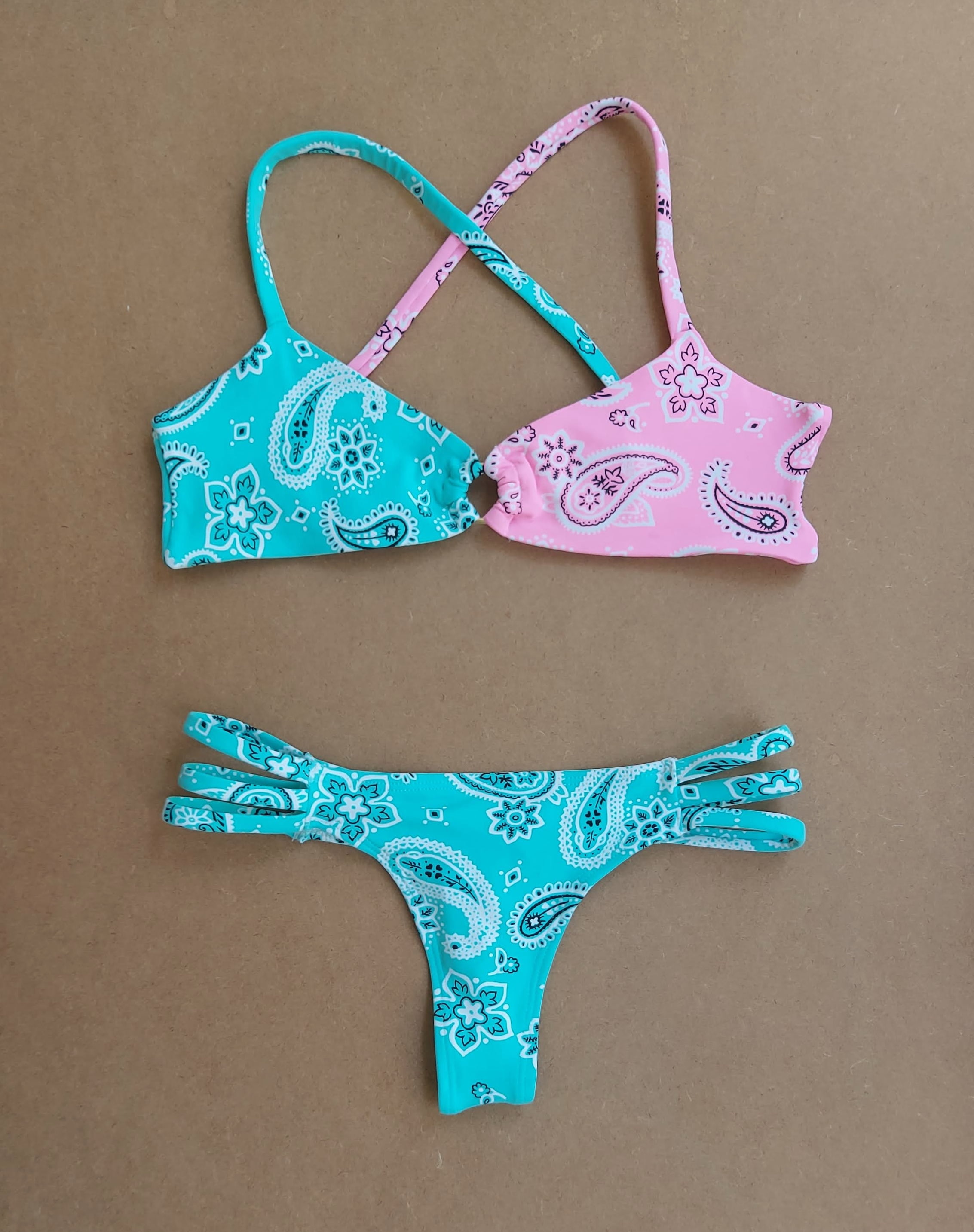 Biquini Cristal Paisley Mix Carol Moda Praia