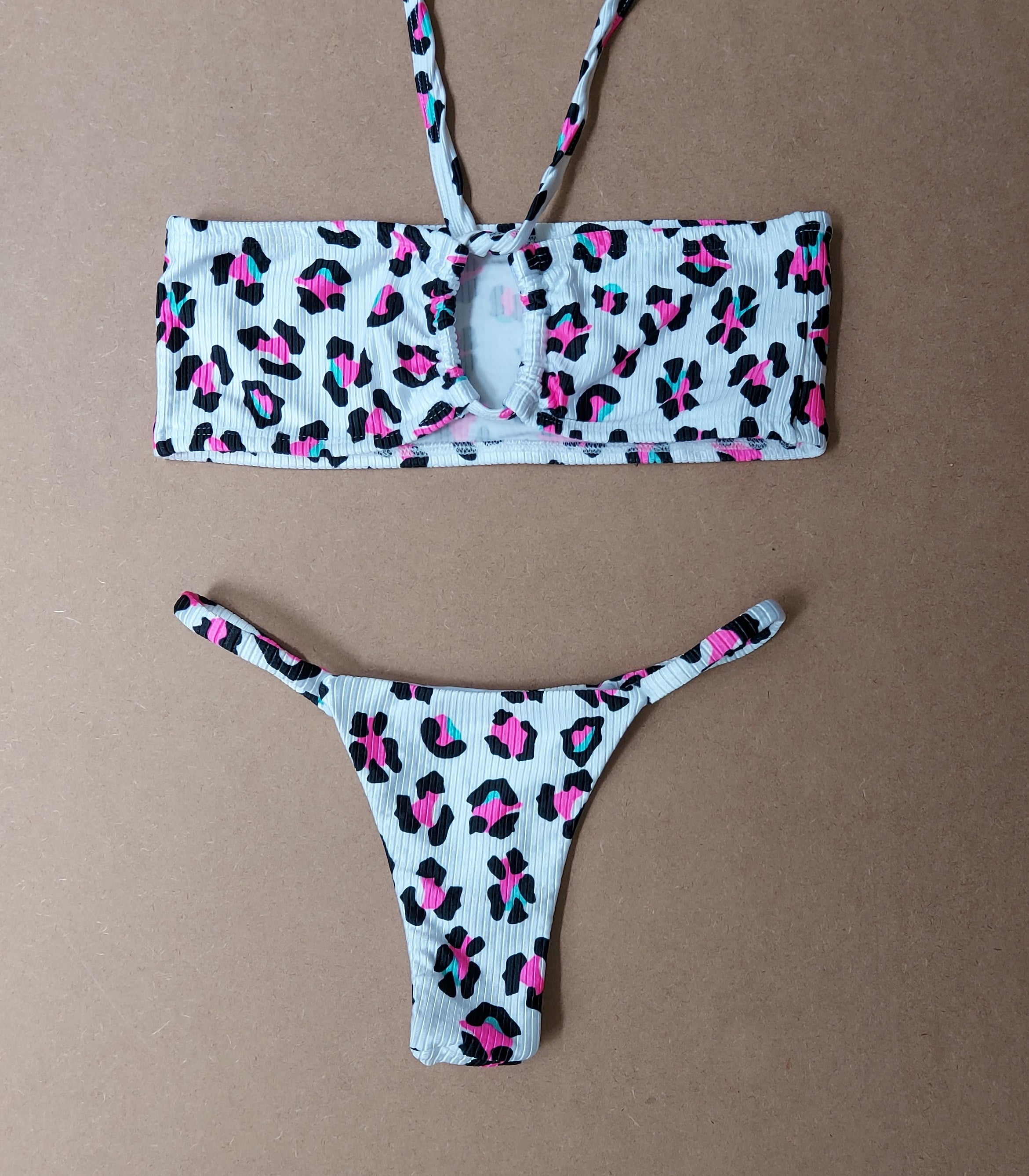 Biquini Luna Onça Branca Carol Moda Praia