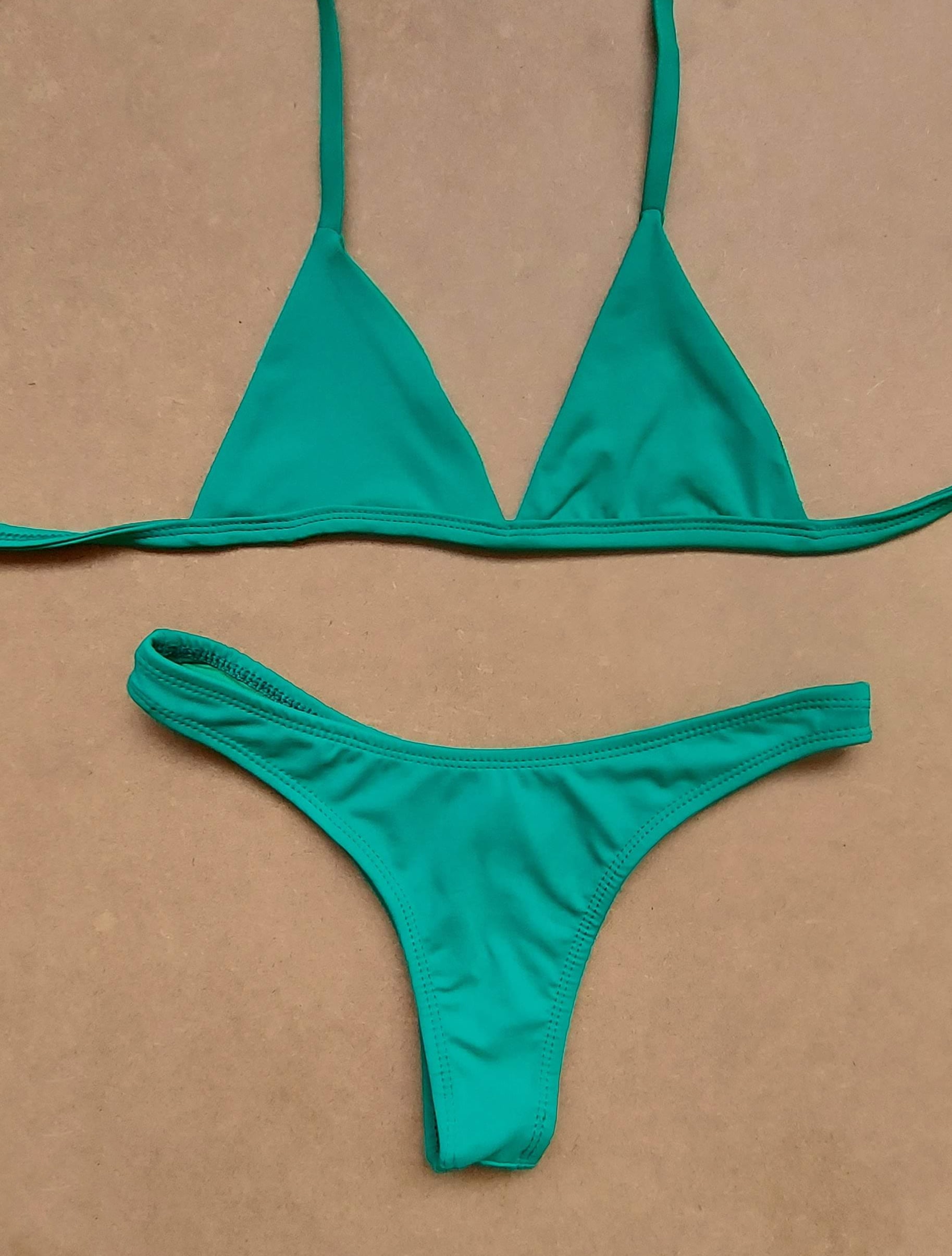 Biquini Triângulo Verde Bandeira Carol Moda Praia